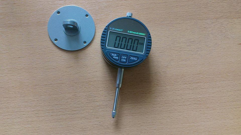 Digitalna merilna urica