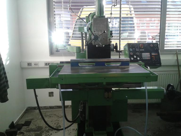 REZKALNI STROJ MIKRON WF2/3DP